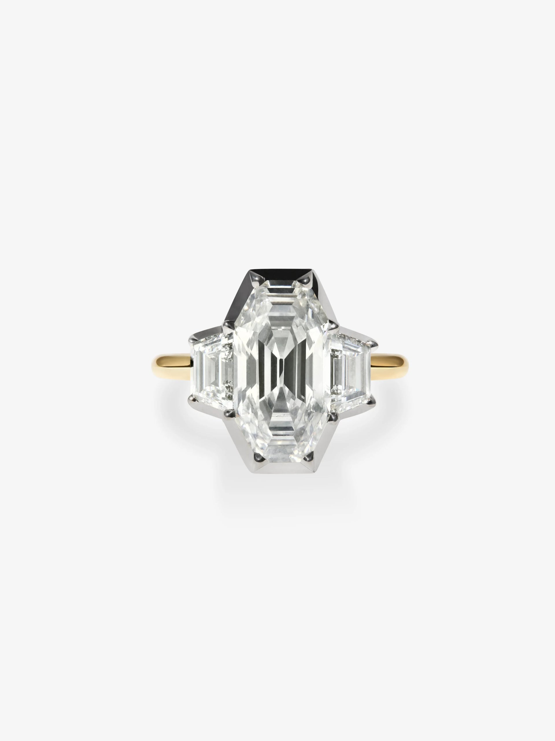 5.33ct Three-Stone Diamond Ring | Jessica McCormack – Jessica McCormack UK